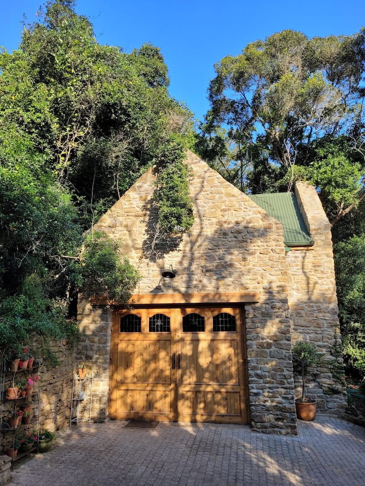 Stone Cottage • Sea Views • Peace & Privacy - Wilderness