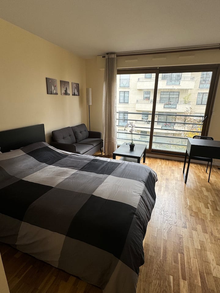 Studio Neuf Proche De Paris / 15 Min Tour Eiffel - ibis budget Issy Les Moulineaux Paris Ouest