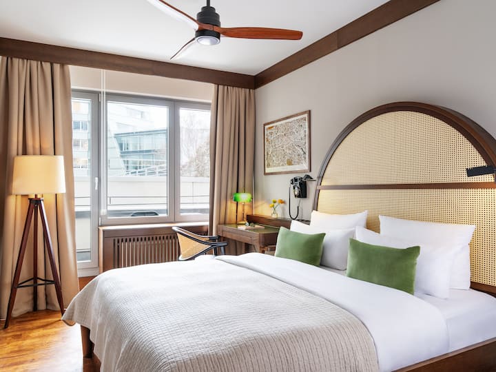 Numa | Medium Room W/ Balcony Near Potsdamer Platz - Berlin