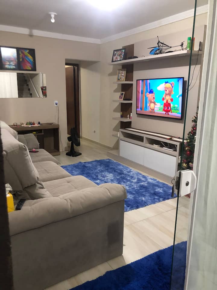 Alugo Sobrado Por Dia Em Caioba - Matinhos