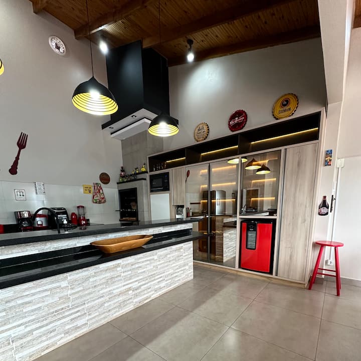 Casa Grande Com Piscina E áRea De Lazer. - Foz do Iguaçu