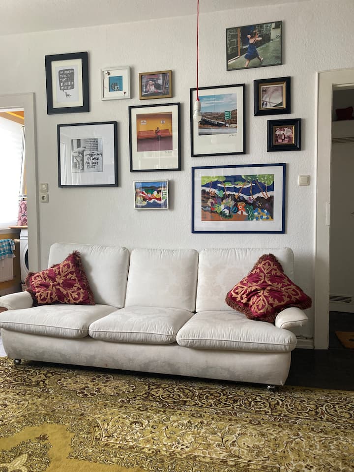Artsy & Super Cozy Flat - 15 Mins To City Center - Frankfurt