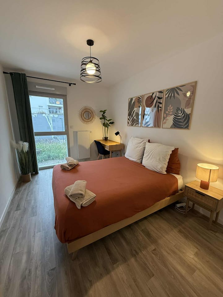 Le Botanica - Proche Tram, Parking Privé - Angers