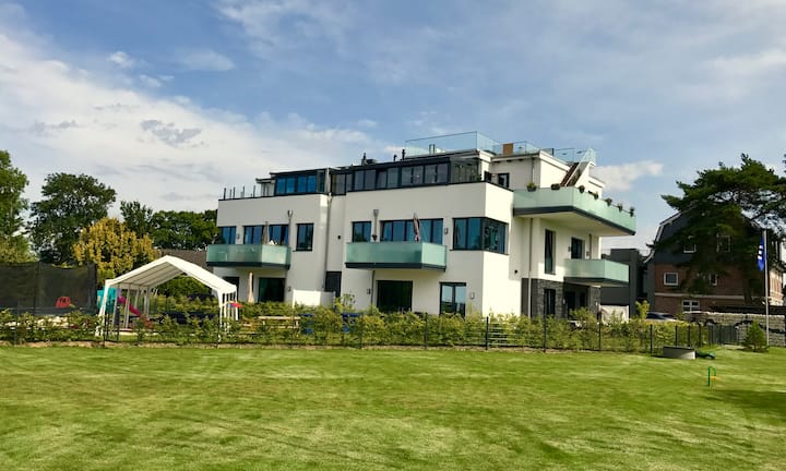 Urbaner Luxus Trifft Naturidylle - Henstedt-Ulzburg