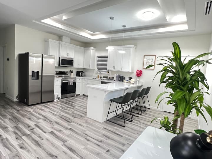 Jade Nest Ii 2br/2ba Concierge - McAllen, TX