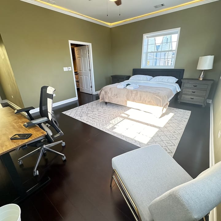 Master Bedroom En-suit -21 - Oak Park, IL