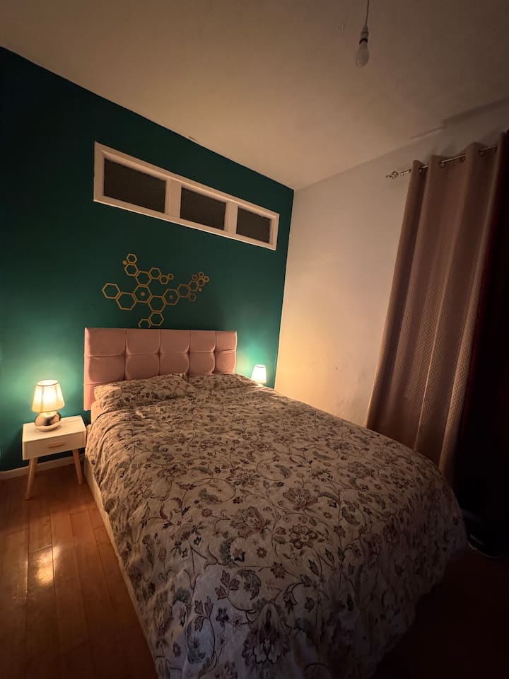 Modern Stay In Heart Of Downtown - Manchester