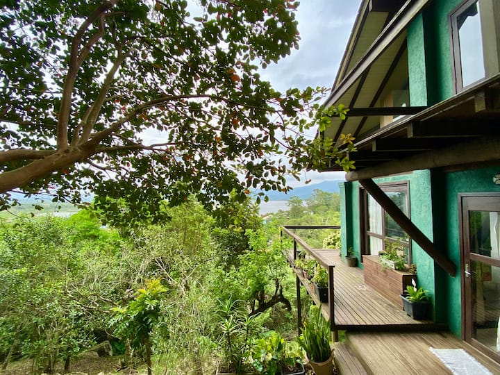 Casa Com Vista Incrível Para O Mar E Lagoa - Garopaba