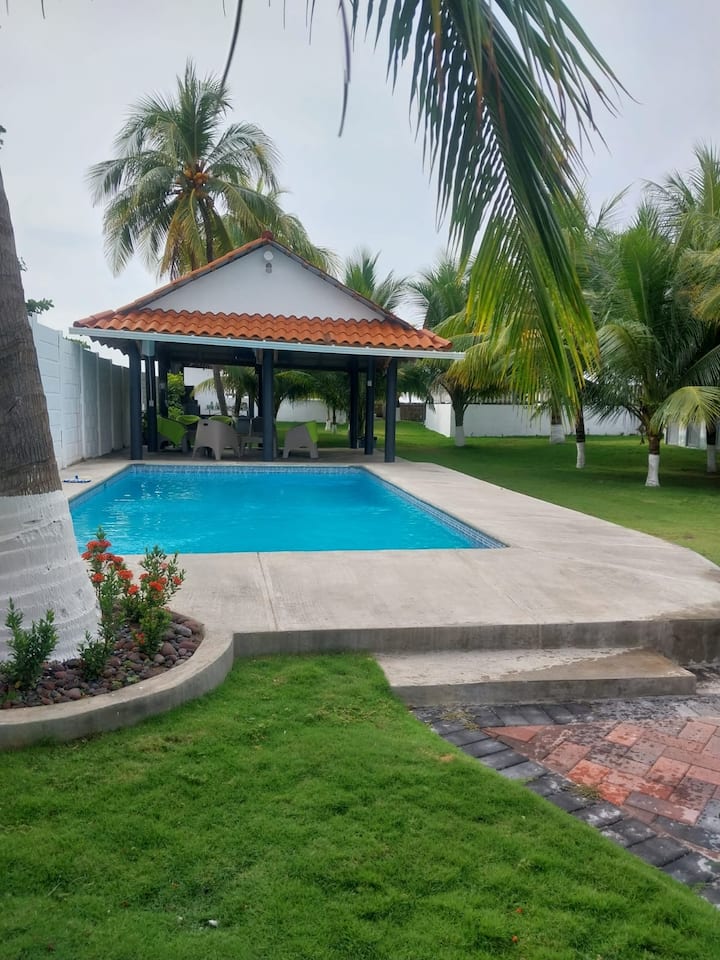 Boni Beach - El Salvador