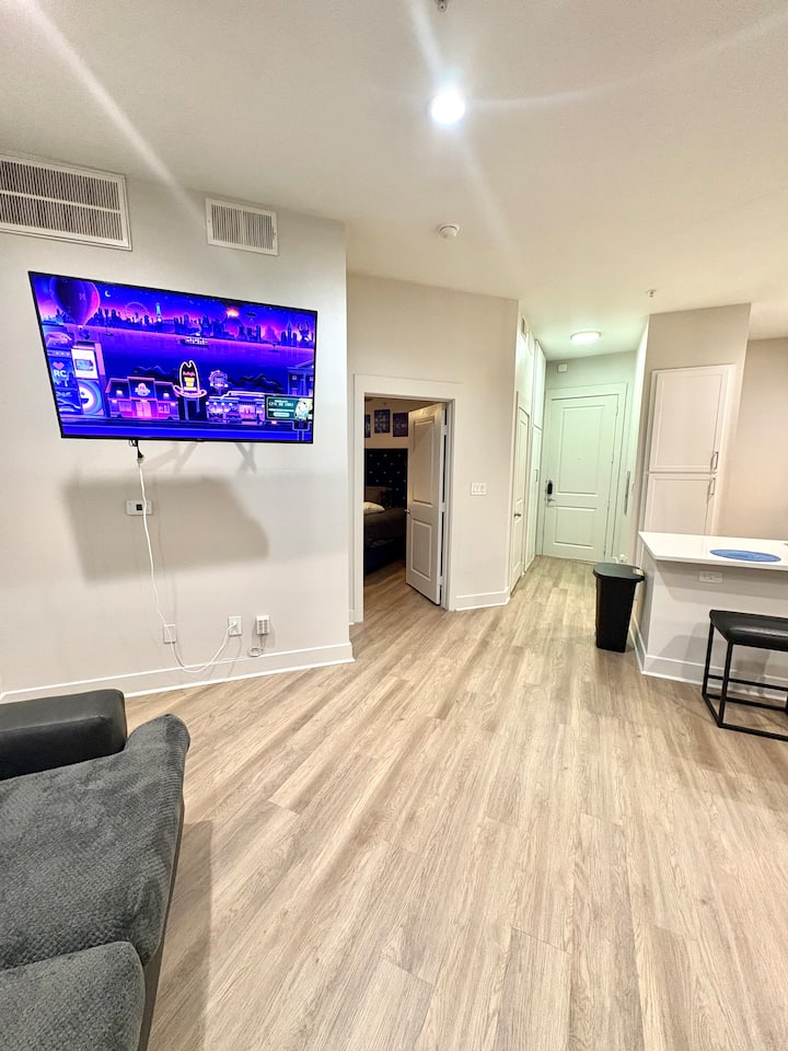 Blue Bliss Loft | Deep Ellum Escape - Dallas, TX