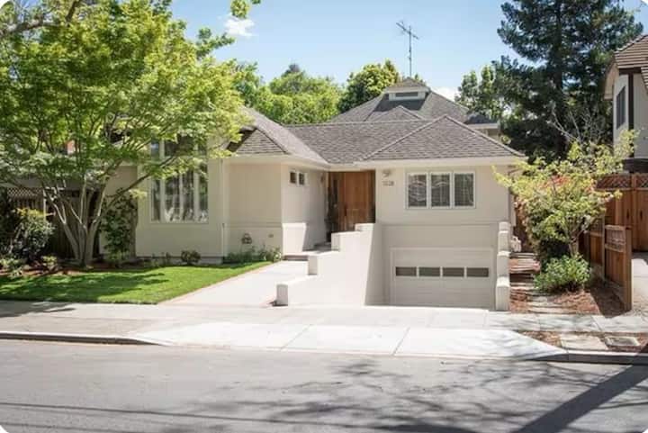 Great Location, Spacious House. - Stanford University, Stanford