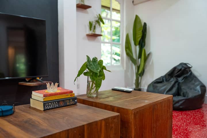 2br Family Apartment + Pool + Walk To Beaches - Ko Tao