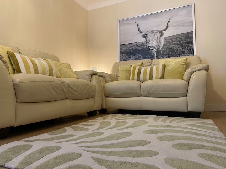 Nevisside Cottage, Ben Nevis, Highlands - Fort William