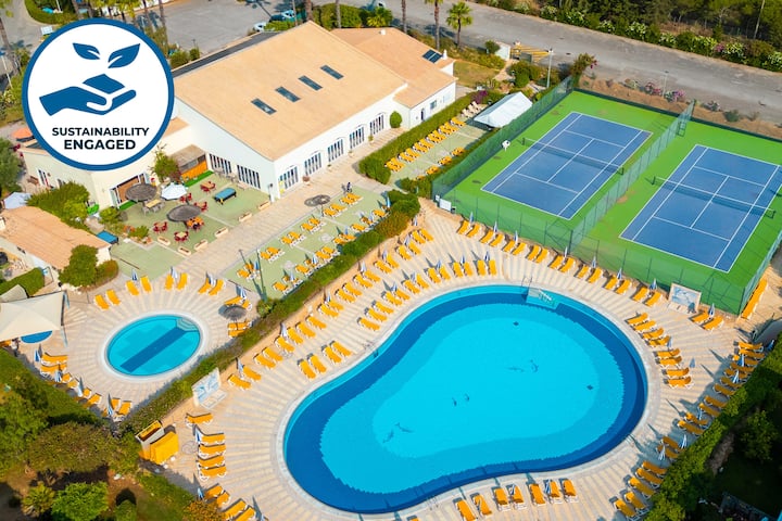 Luxury 2br Apt W/ Pools & Bbq – Portimão/alvor - Portimão