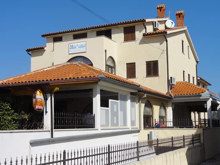 Cozy Apartments And Rooms Miracolo In Pavićini - O - Rakalj