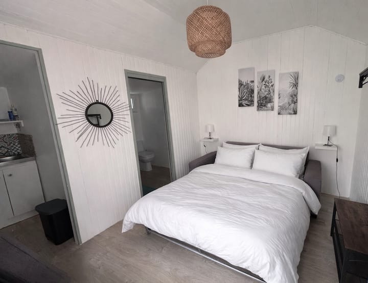 Charmant Studio Dans Un Jardin Au Calme - Maisons-Alfort