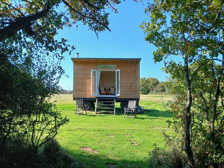 Cosy, Quiet Shepherd’s Hut. - Pevensey Bay