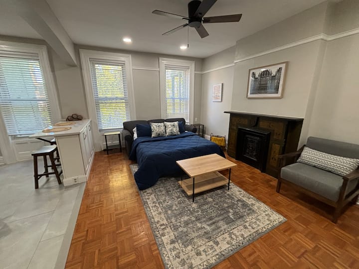 Stylish Studio - Downtown Albany - Albany, NY
