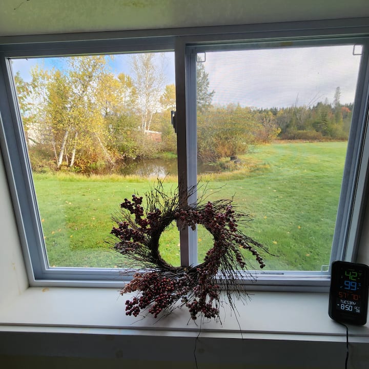 Cozy On Main, Trail Access, Walk To 3 Restaurants - Lake Francis, NH