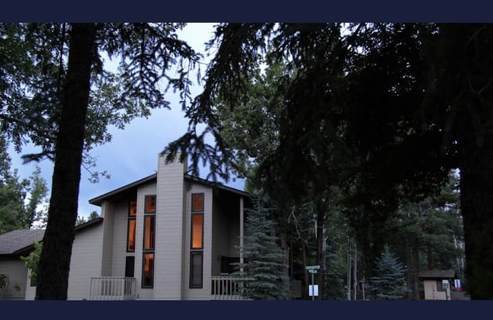 Pinetop Cozy Getaway - Pinetop-Lakeside, AZ