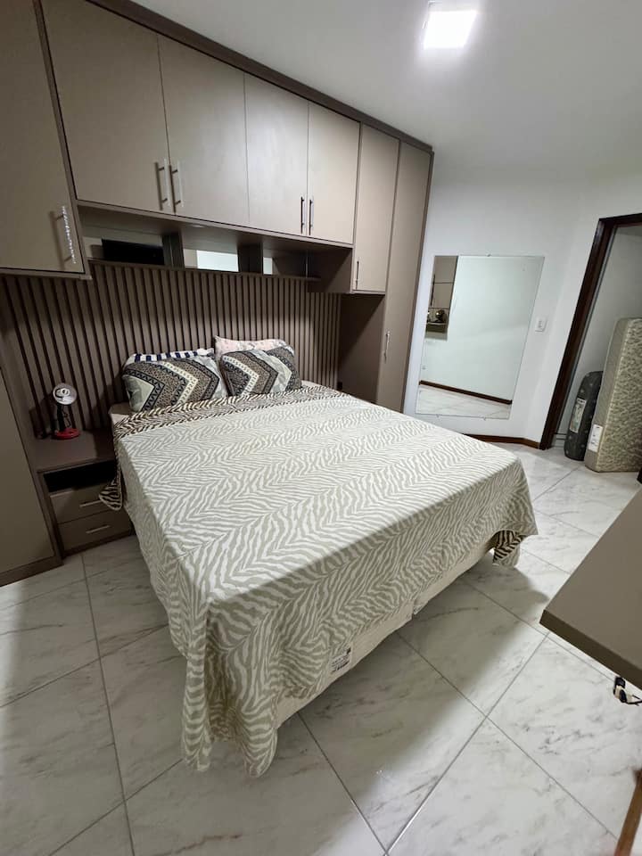 Apartamento Com Ar Condicionado E Vista Linda. - Matinhos