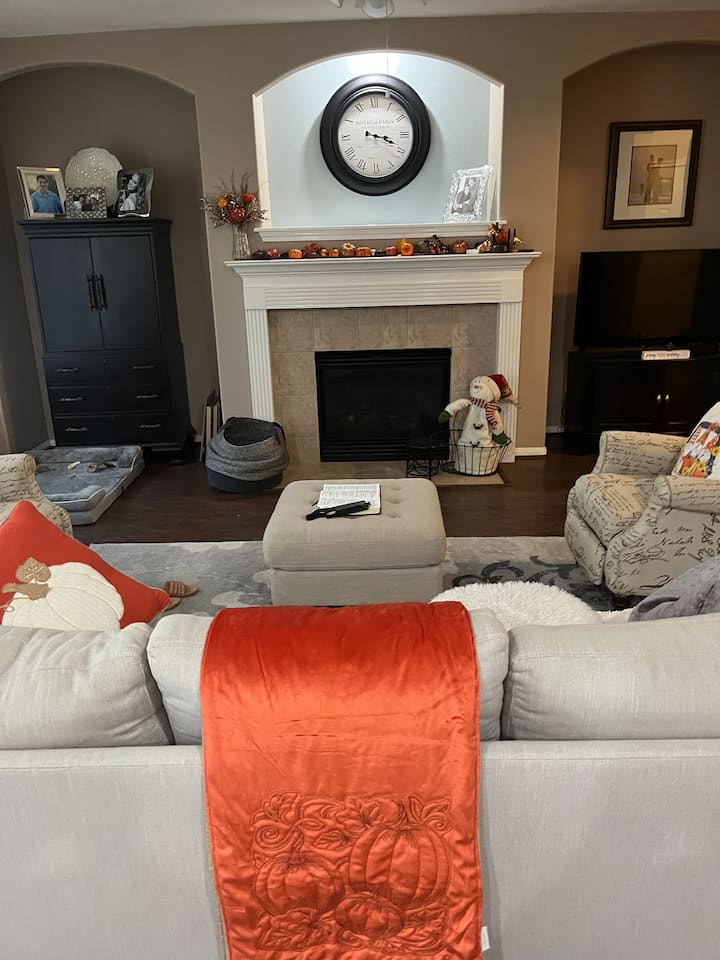 Close To Market Street.
Clean, Safe, Lovely! - The Woodlands, TX