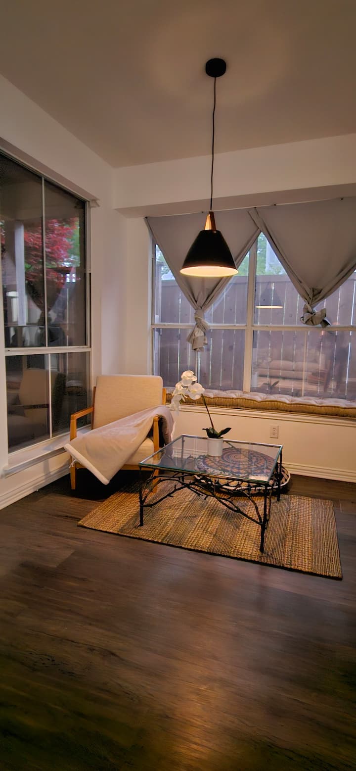 Vintage Casa - Denton, TX