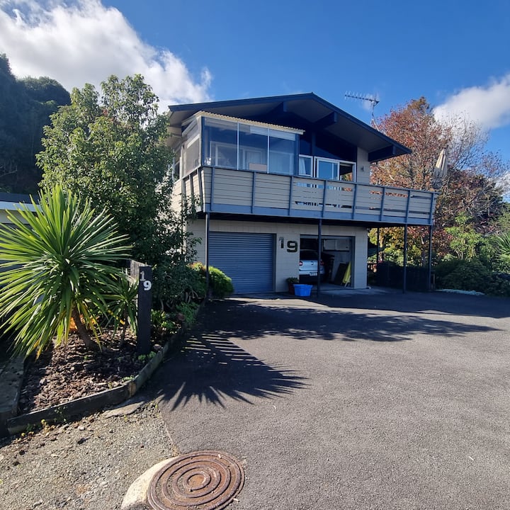 Private Retreat With Views For Miles. - Whangarei