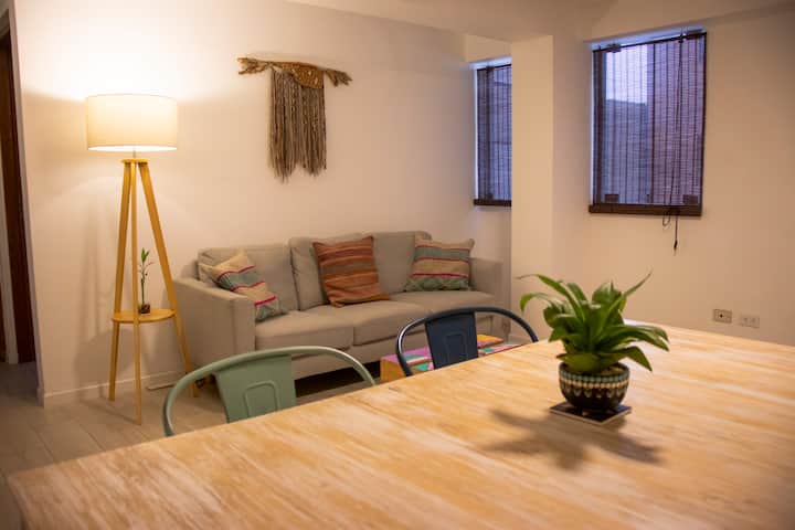 Dpto. En El Centro De Miraflores - Lima