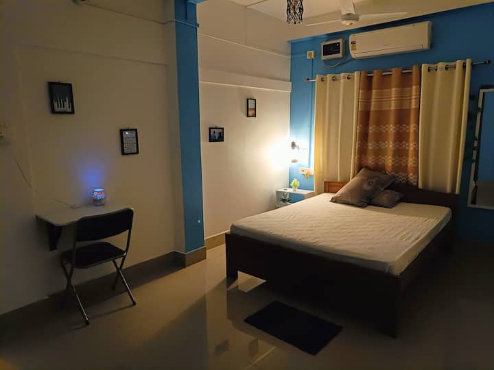 Roadhouse Paradiso
- A Movie Themed 1bhk Stay - Guwahati