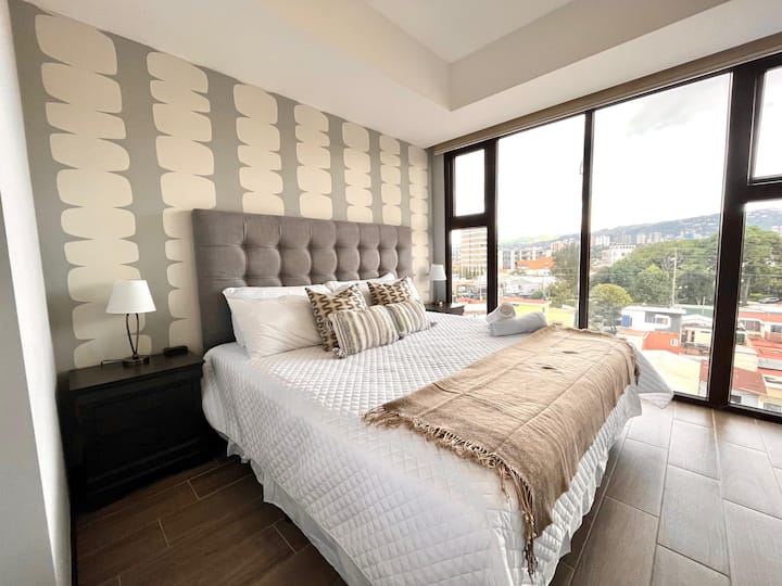 Perfecto Apartamento Para Familas En Zona 10 - Ciudad de Guatemala