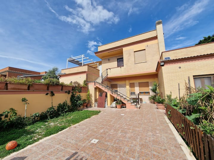 Vista Mare House -Appartamento Con 3 Camere Letto - Fiumicino