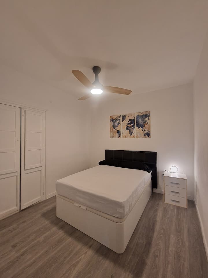 Habitación Cama 1'35 - Jerez de la Frontera