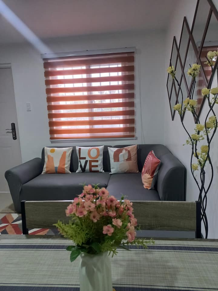 Townhouse In Xevera Mabalacat - Mabalacat