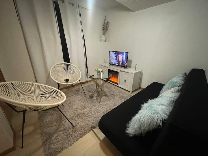 Cozy 1 Bedroom Basement Suite - Calgary