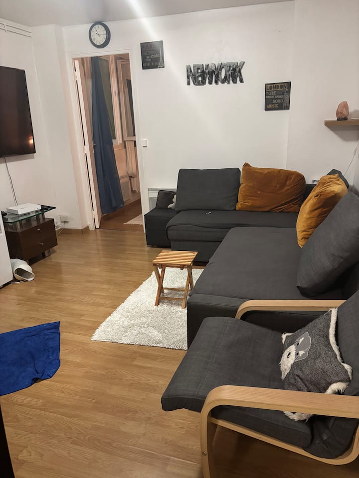 Maison Confortable Avec 2 Pièces - Rueil-Malmaison