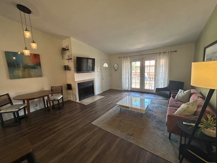 Green Oasis Condo - Phoenix, AZ