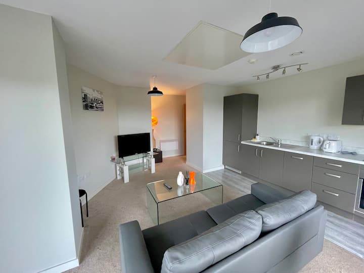 Citynest W/balcony. - Manchester