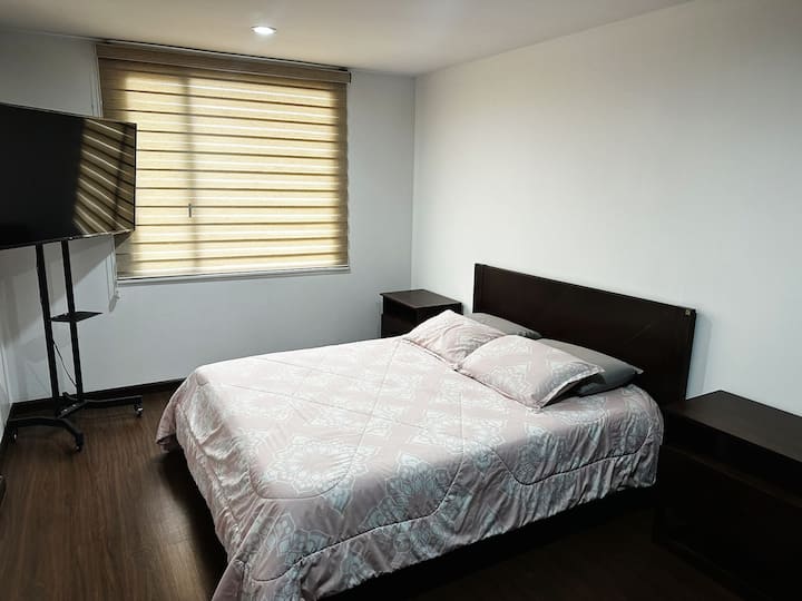 Equipped, Safe And Central, 2 Minutes From Downtow - Cuenca, Ecuador
