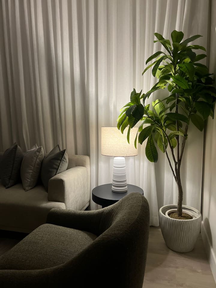 104 Elegant 1xbdr | 75” Smart Tv (Self Check-in) - Riyadh