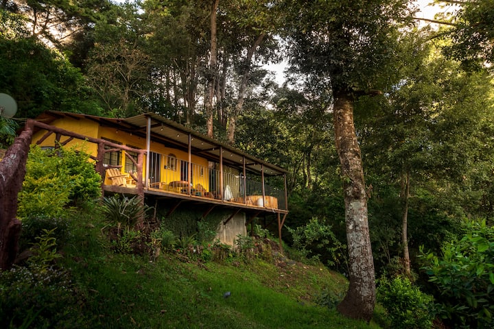 Villa Josefina (Susurro Del Bosque) - San Pedro Sacatepéquez