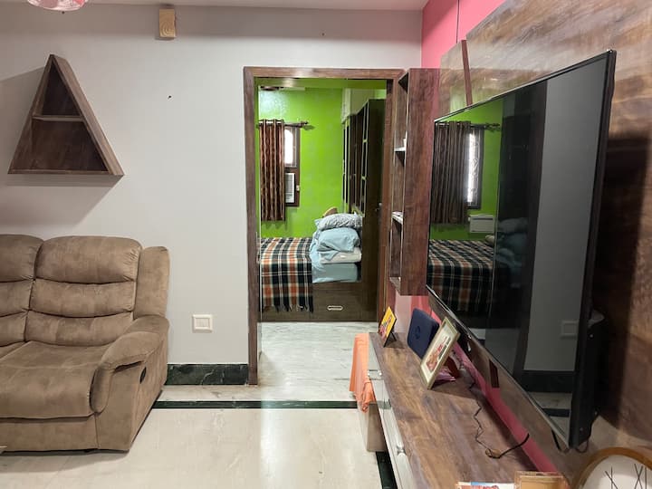1bhk In The Centre Of The City - Aéroport de Chennai (MAA)
