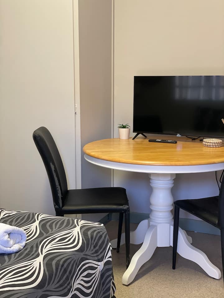 Budget Accomodation - 2 Bedroom - Port Pirie