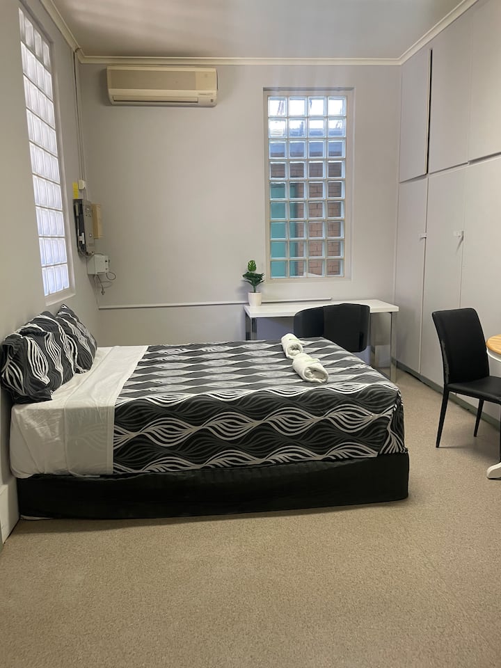 Budget Accomodation - 2 Bedroom - Port Pirie