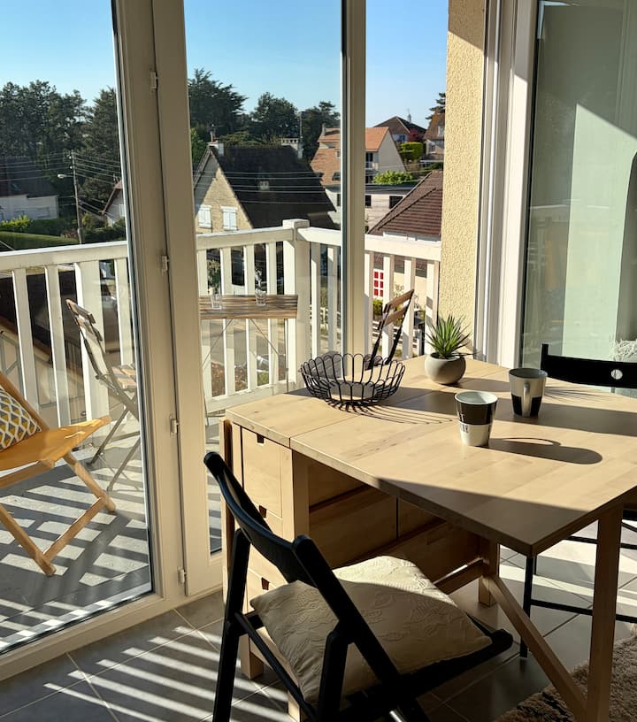 Charmant Studio – Plage à Pied – Balcon Calme - Bénouville