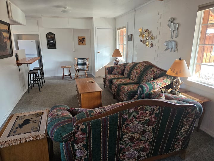 Miner's Hideaway - Idaho City, ID