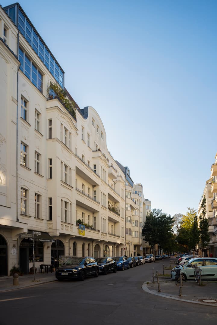 Zimmer In Berliner Altbauwohnung Im Herzen Berlins - Berlin