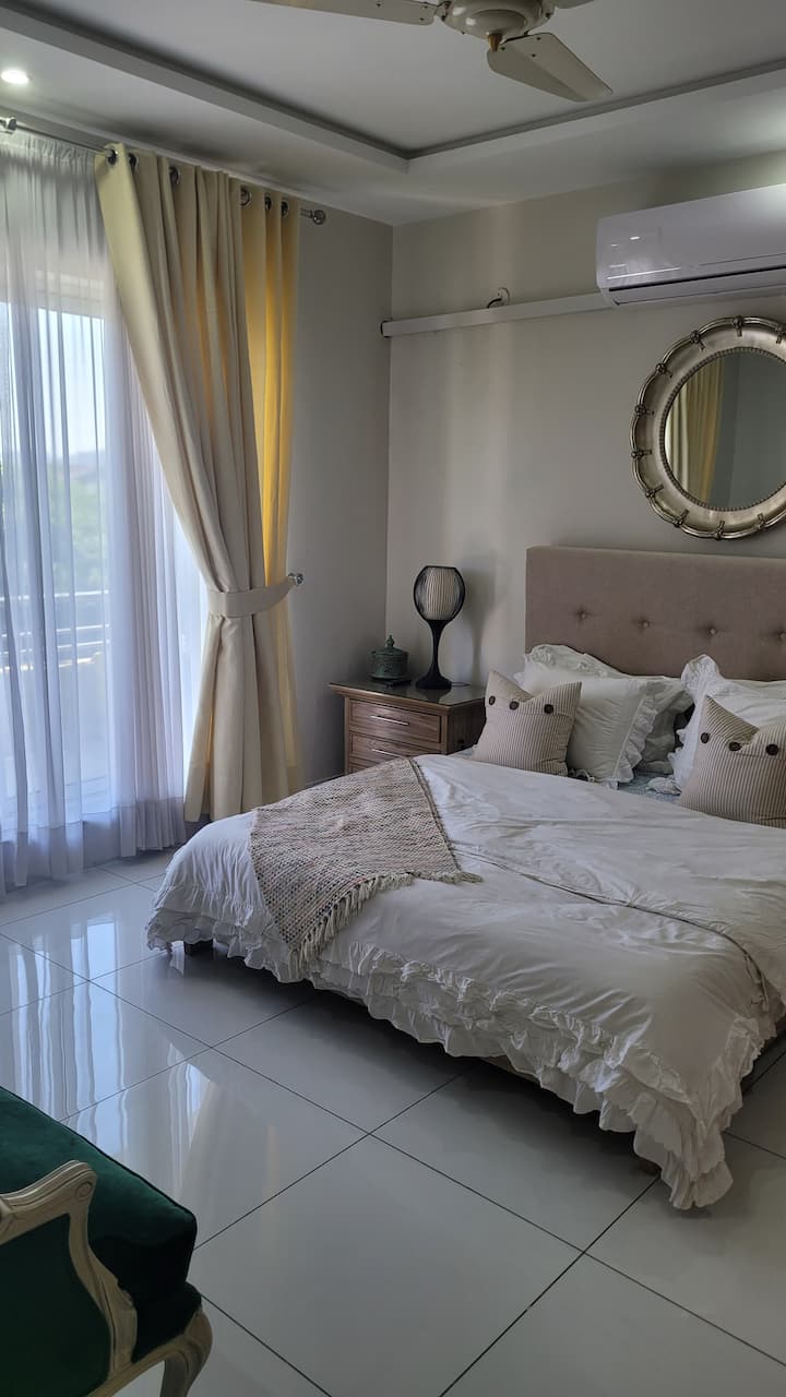 Modern Luxury 3 Bhk | Safe And Secure - Islamabad