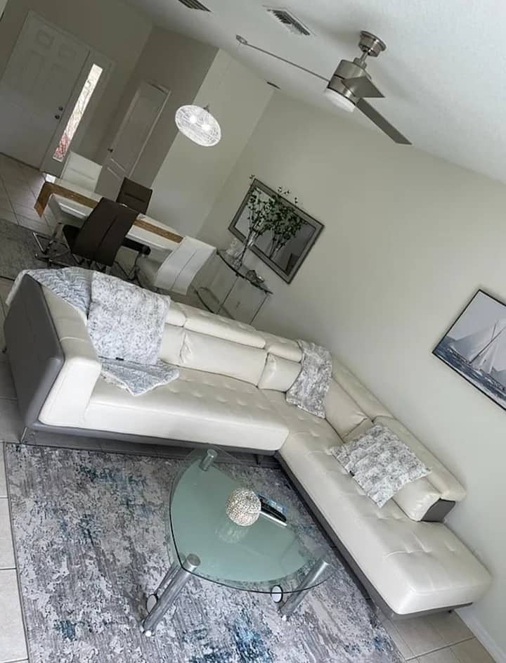 Serene Retreat - Gated Community - Wesley Chapel, FL