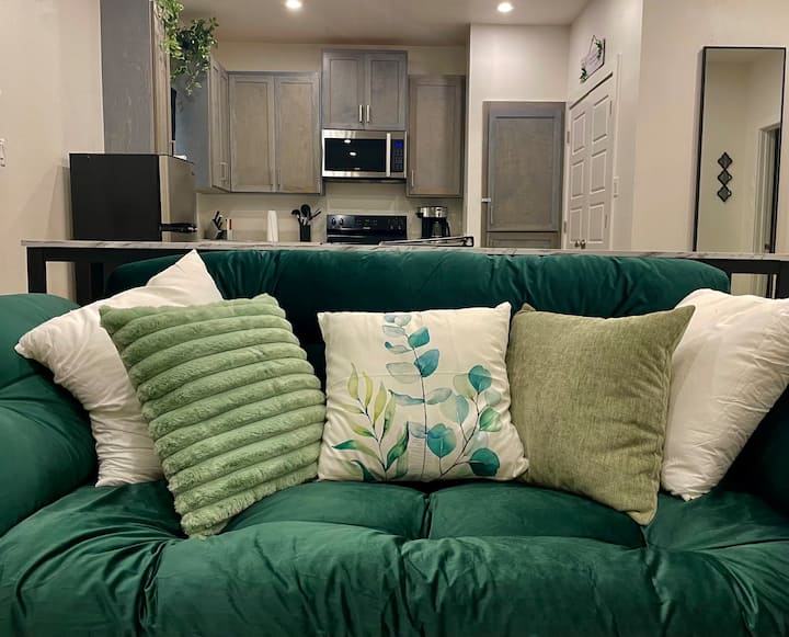 Work/play/relax
Apartment In North Laredo - Laredo, TX